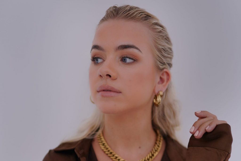 Grace Beverley: Young, Female and Super Successful