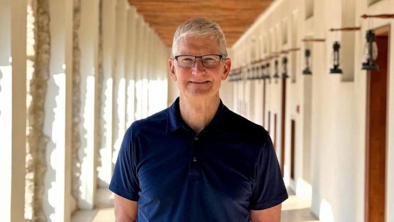 Tim Cook’s Daily Routine: Apple CEO’s 4 AM Start & Fitness Habits
