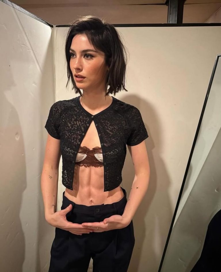 Gracie Abrams’ Parents: How J.J. Abrams & Katie McGrath Shaped Her Success