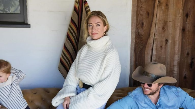 Whitney Wolfe Herd: From Tinder to Bumble & Billionaire CEO
