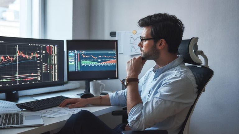 The 2 Best Stocks to Invest $1,000 in Right Now — and the Hidden Risk ...